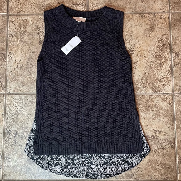 LOFT | Tops | Loft Outlet Black And White Sweater Top | Poshmark
